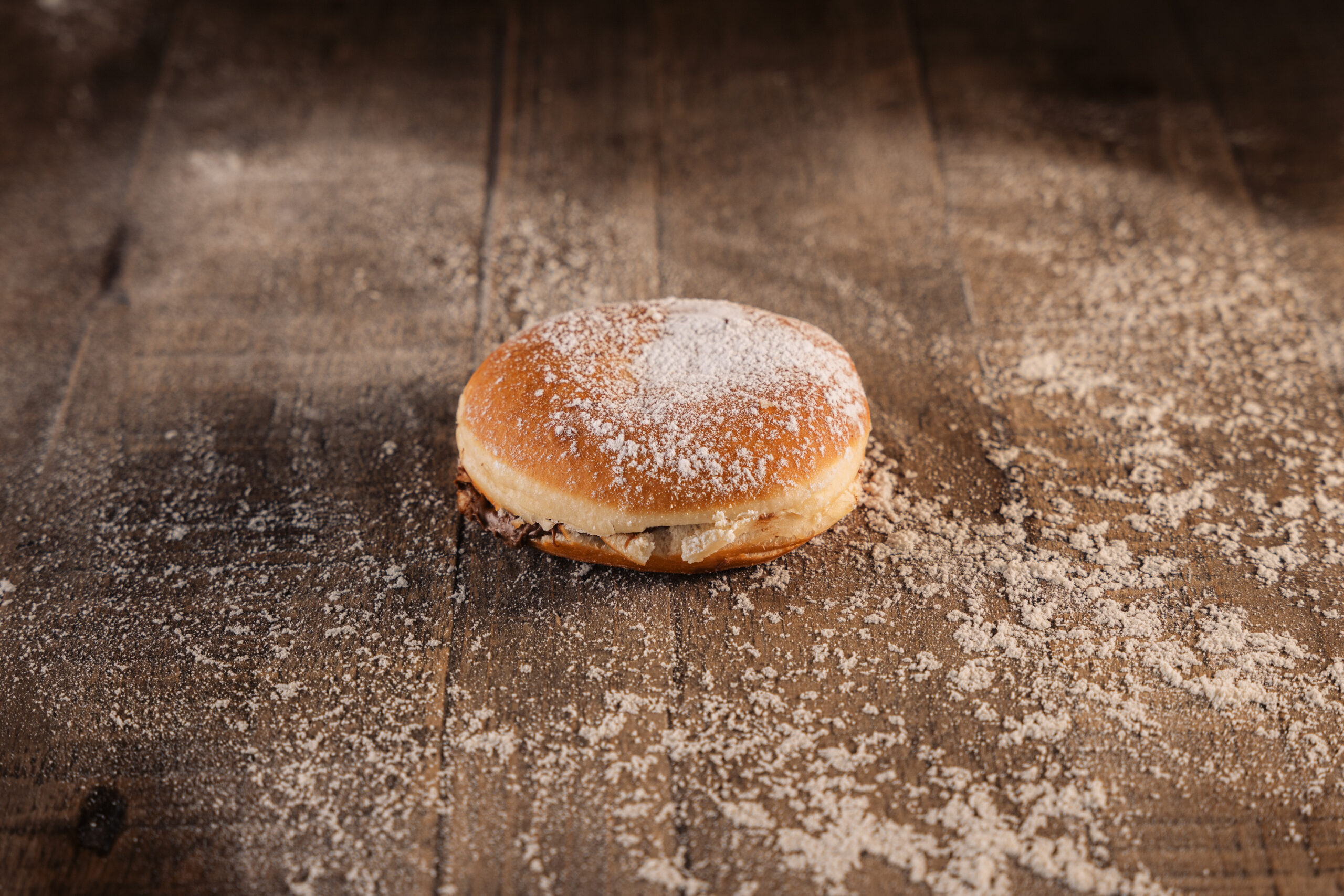 Beignet au chocolat – Boulangerie Petit Jean